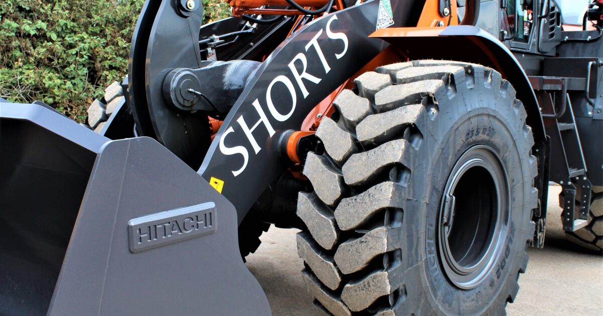 Hitachi ZW220-7 Wheel Loader | Shorts Group